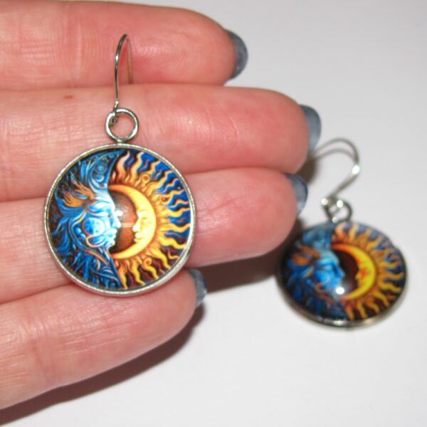 Sun & Moon Cabochon - Blue & Orange - Rambling Rose